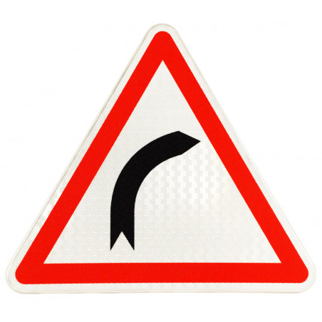 Panneau A1A - Virage à droite dangereux | WPSignalisation