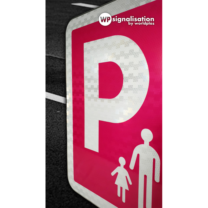 Panneau parking famille nombreuse | WPSignalisation