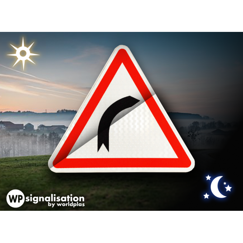 Panneau A1A - Virage à droite dangereux | WPSignalisation
